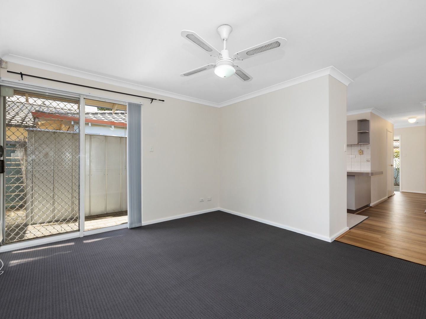 2/234 Shepperton Road, East Victoria Park WA 6101 - House For Rent ...