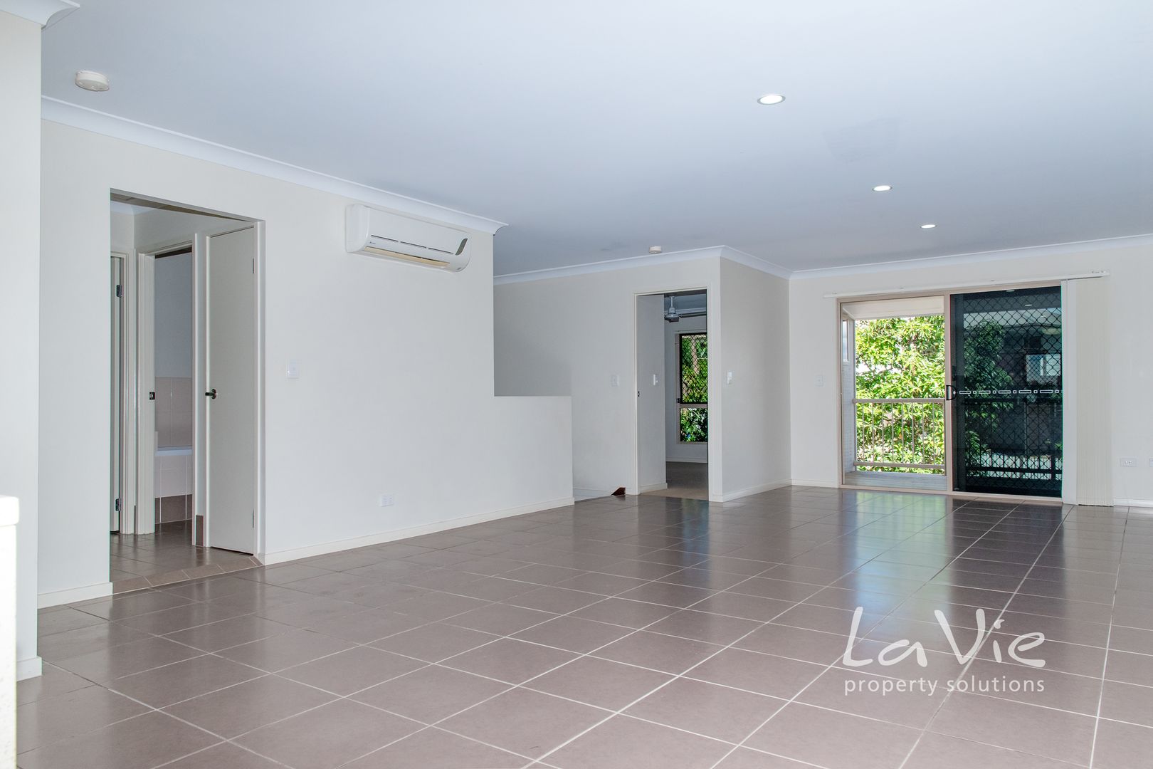 11 Horizon Drive, Springfield Lakes QLD 4300 - House For Rent | Domain