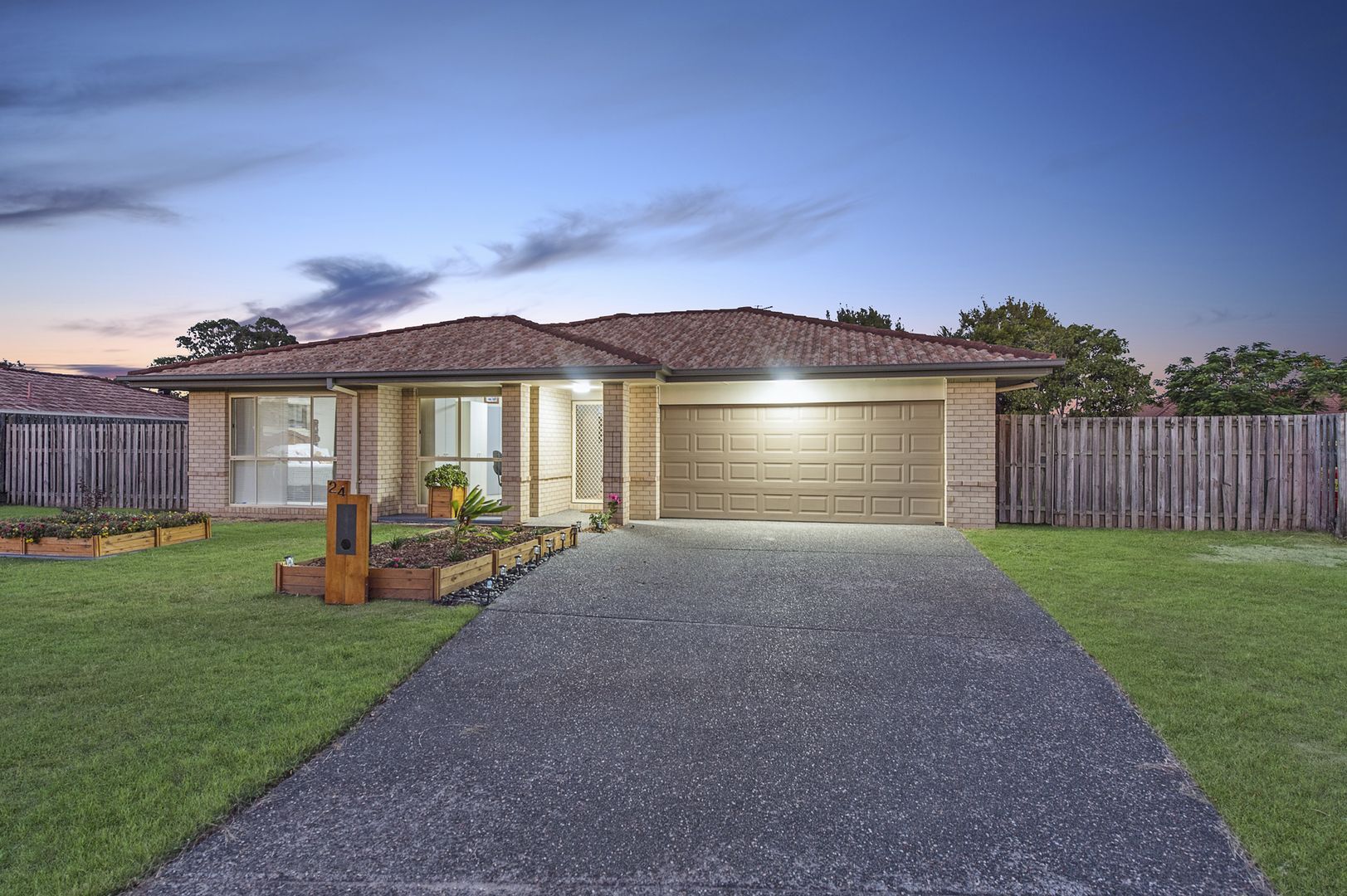 24 River Heights Road, Upper Coomera | Property History & Address ...