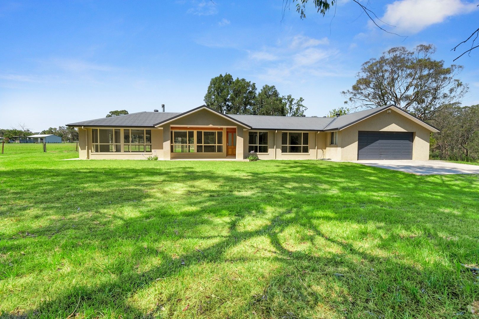 105-111 West Wilchard Road, Castlereagh NSW 2749 - House For Rent ...