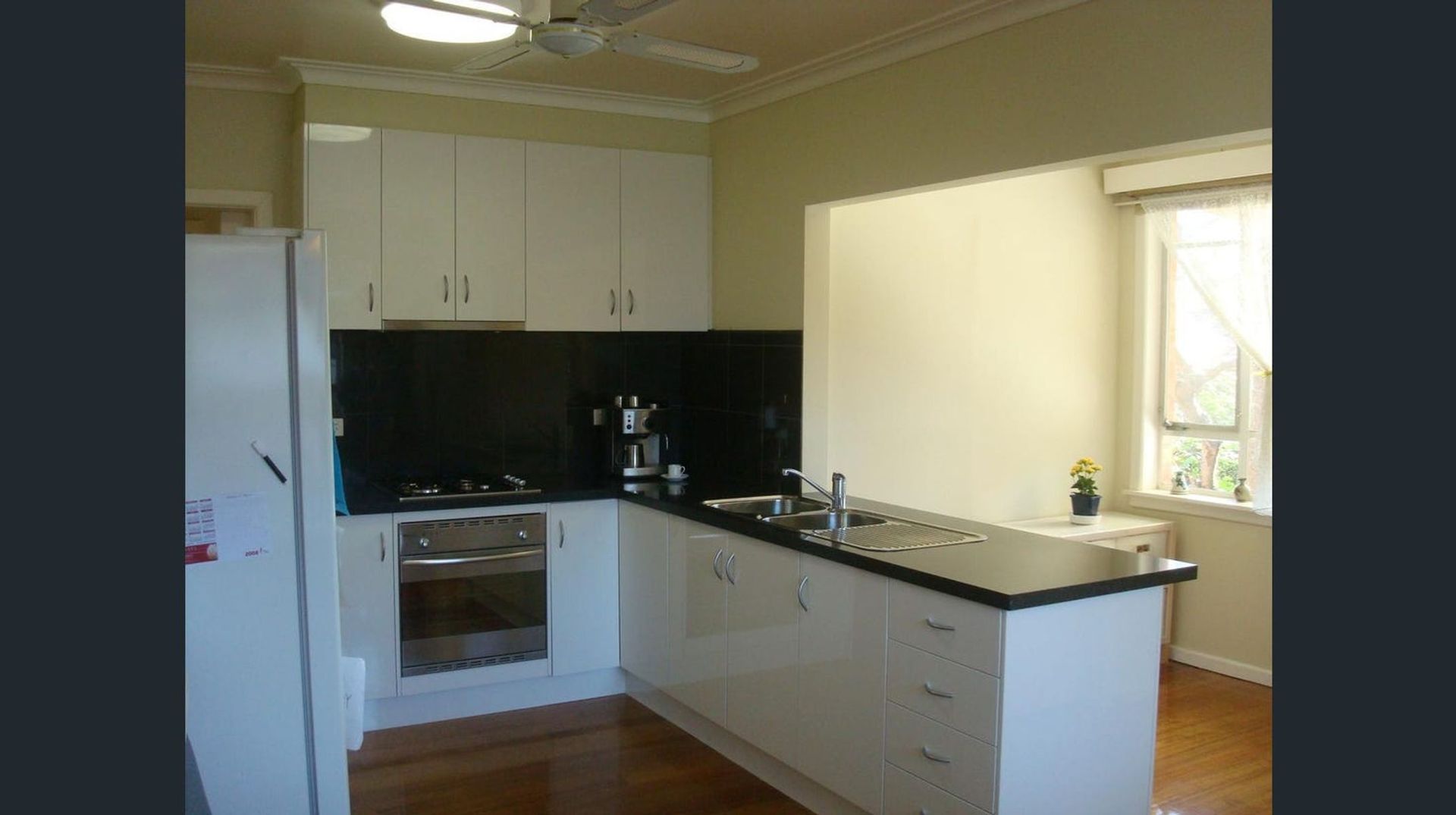 21 Vanbrook Street, Forest Hill VIC 3131 - House For Rent | Domain