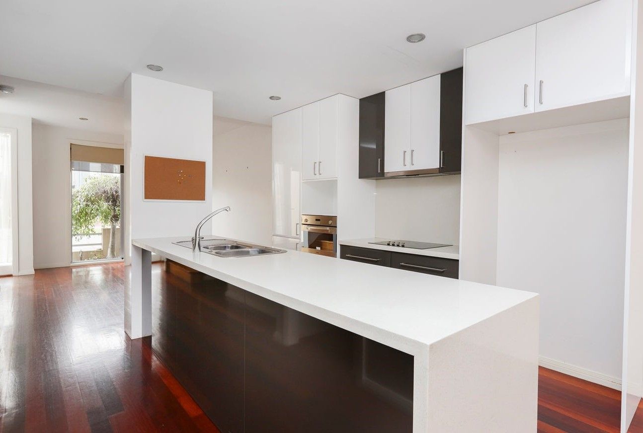 33 Magazine Way, Maribyrnong VIC 3032 - House For Rent | Domain