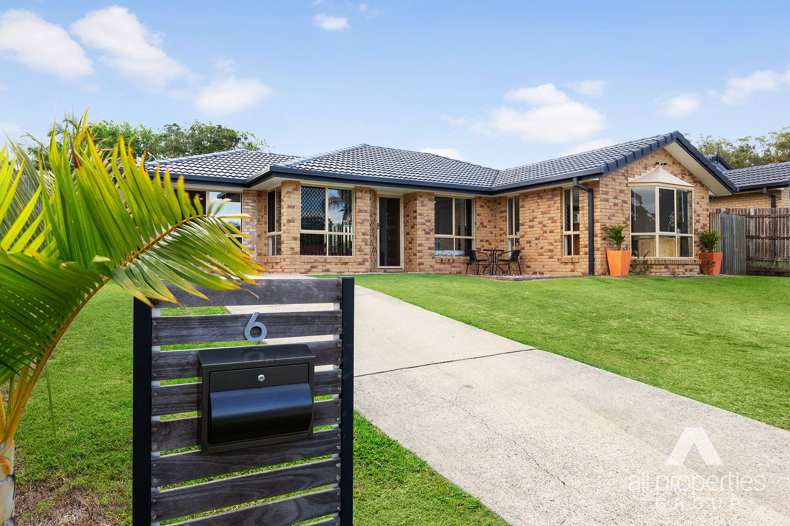 6 Rowena Court, Boronia Heights | Property History & Address Research ...