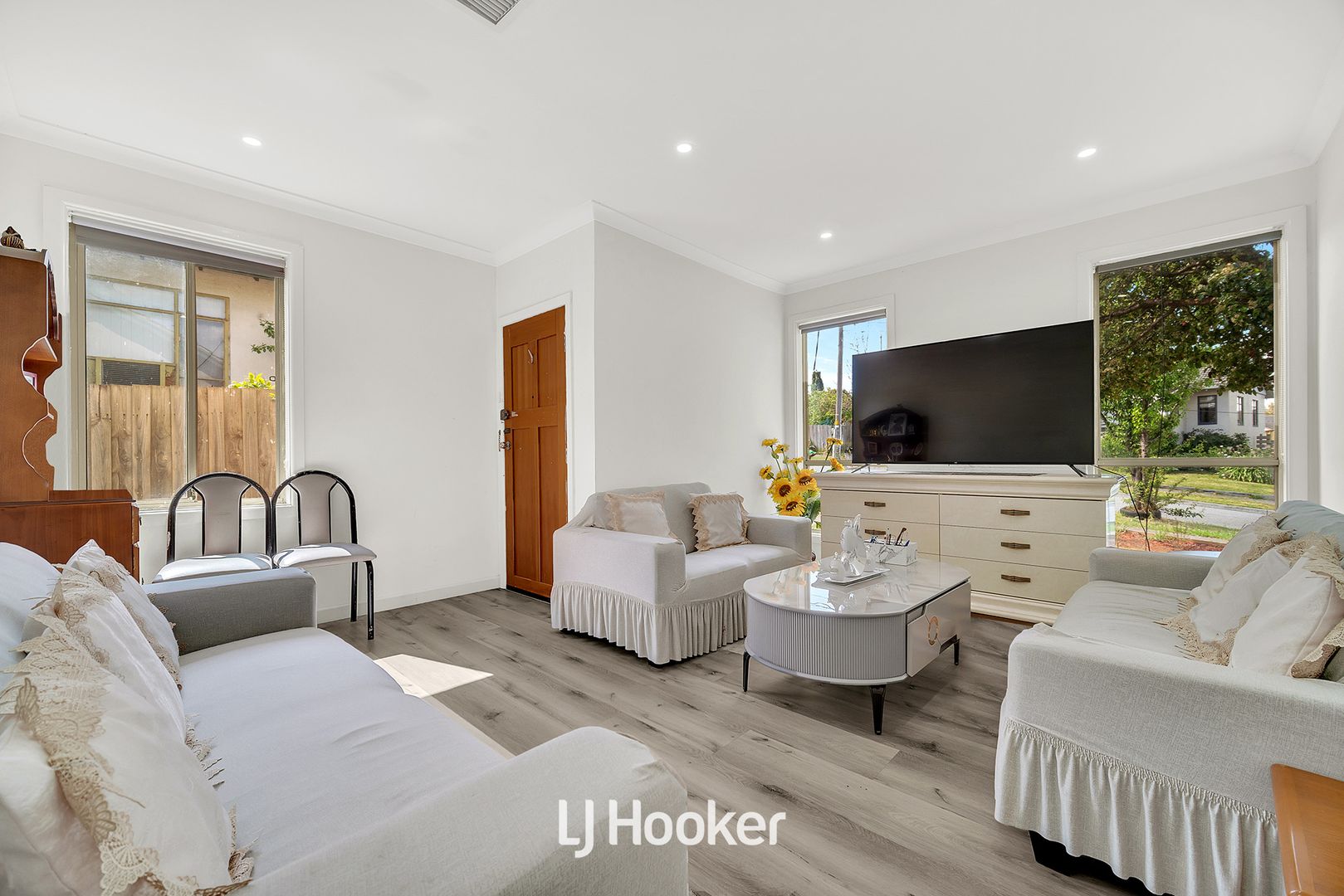 1/13 Myrtle Grove, Doveton VIC 3177 | Domain