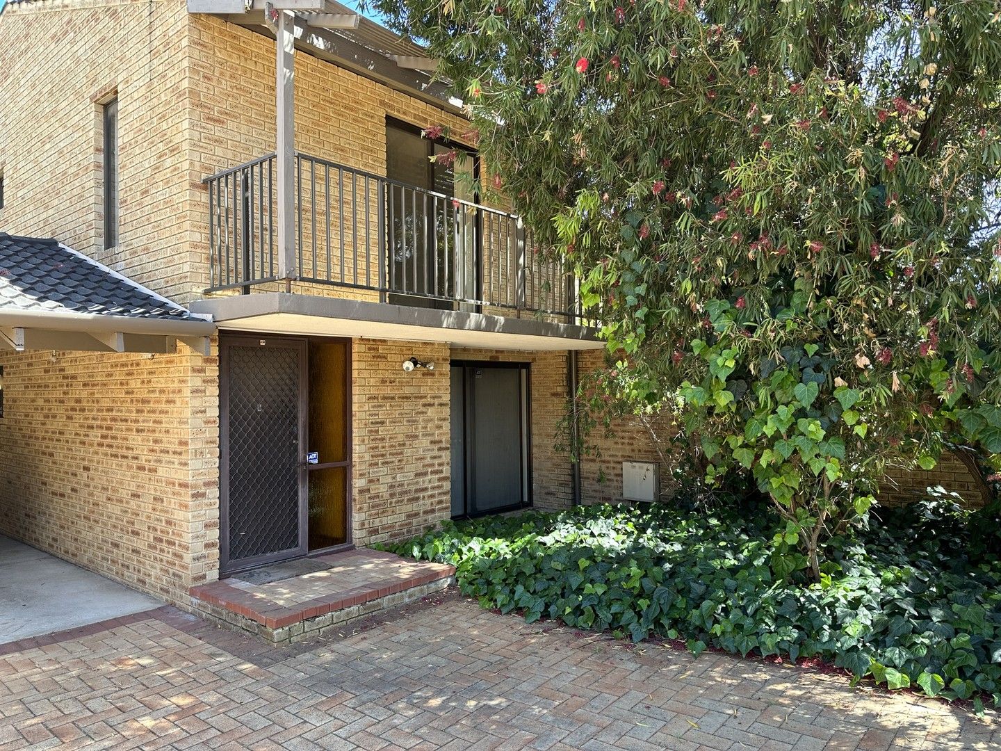 4/29 Eric Street, Como WA 6152 - Townhouse For Rent - $580 | Domain