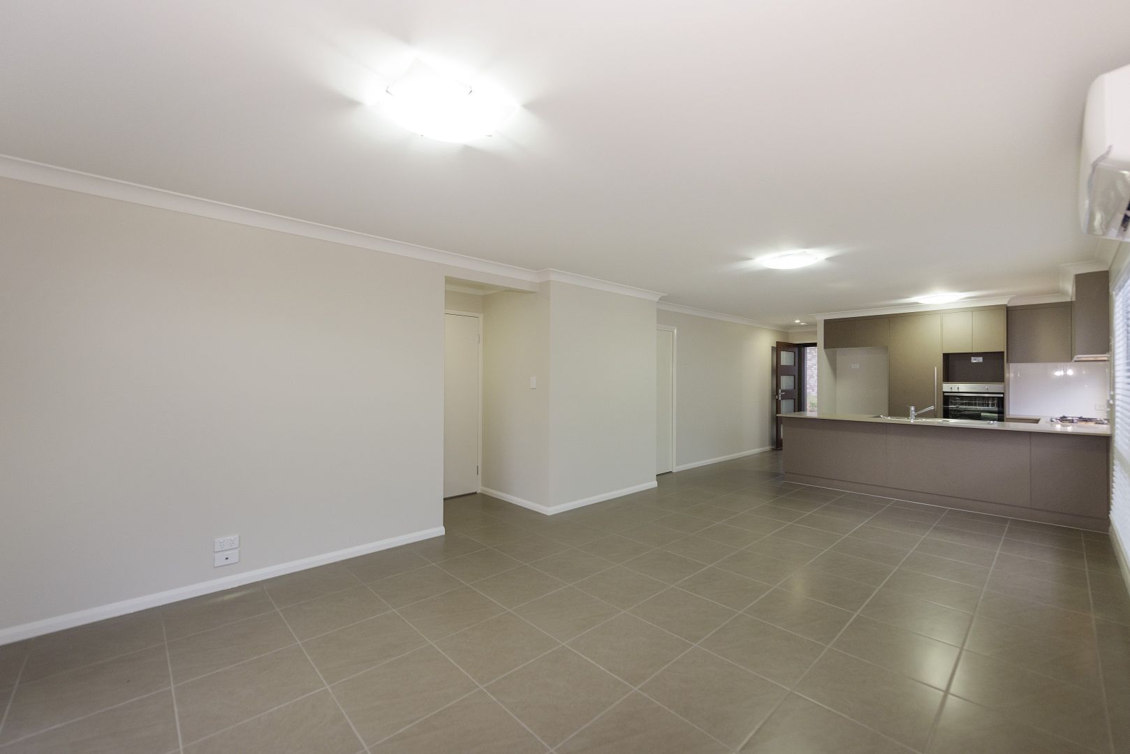 1/5 Grace View Street, Darling Heights QLD 4350 - Apartment For Rent ...