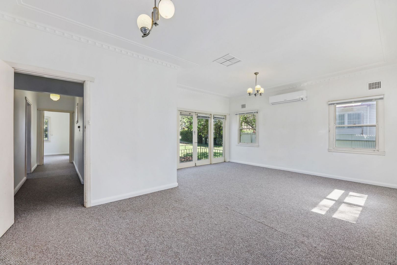 32 Janison Street, Tamworth NSW 2340 - House For Rent | Domain