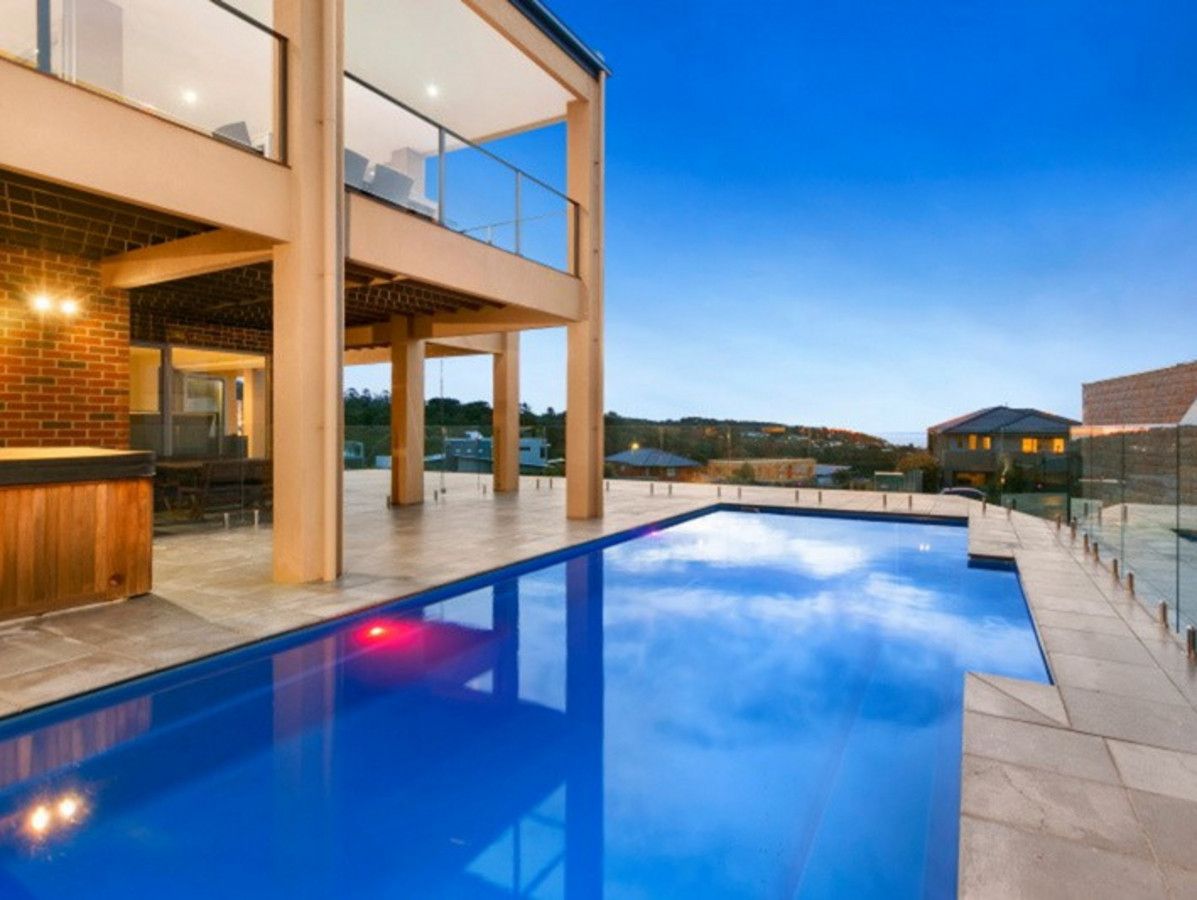 2 Sunhill Road, Mount Martha VIC 3934 - House For Rent | Domain