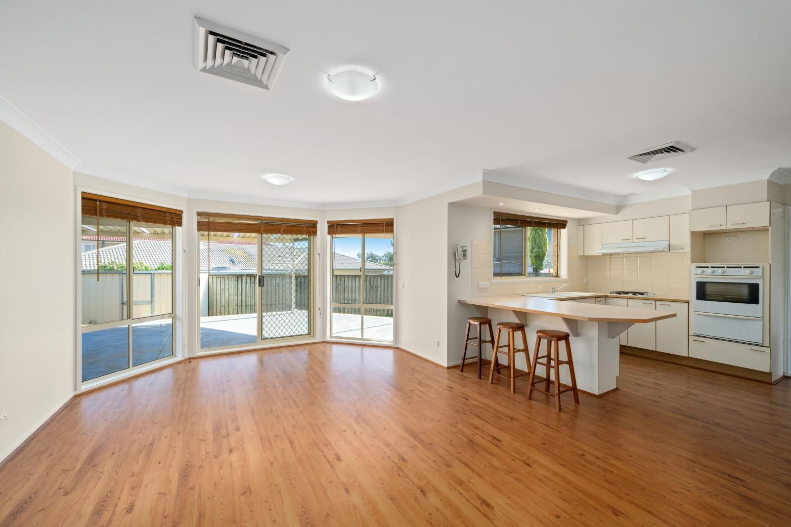 Sold 30 Bargo Place, Prestons NSW 2170 on 19 Feb 2024 - 2019016039 | Domain