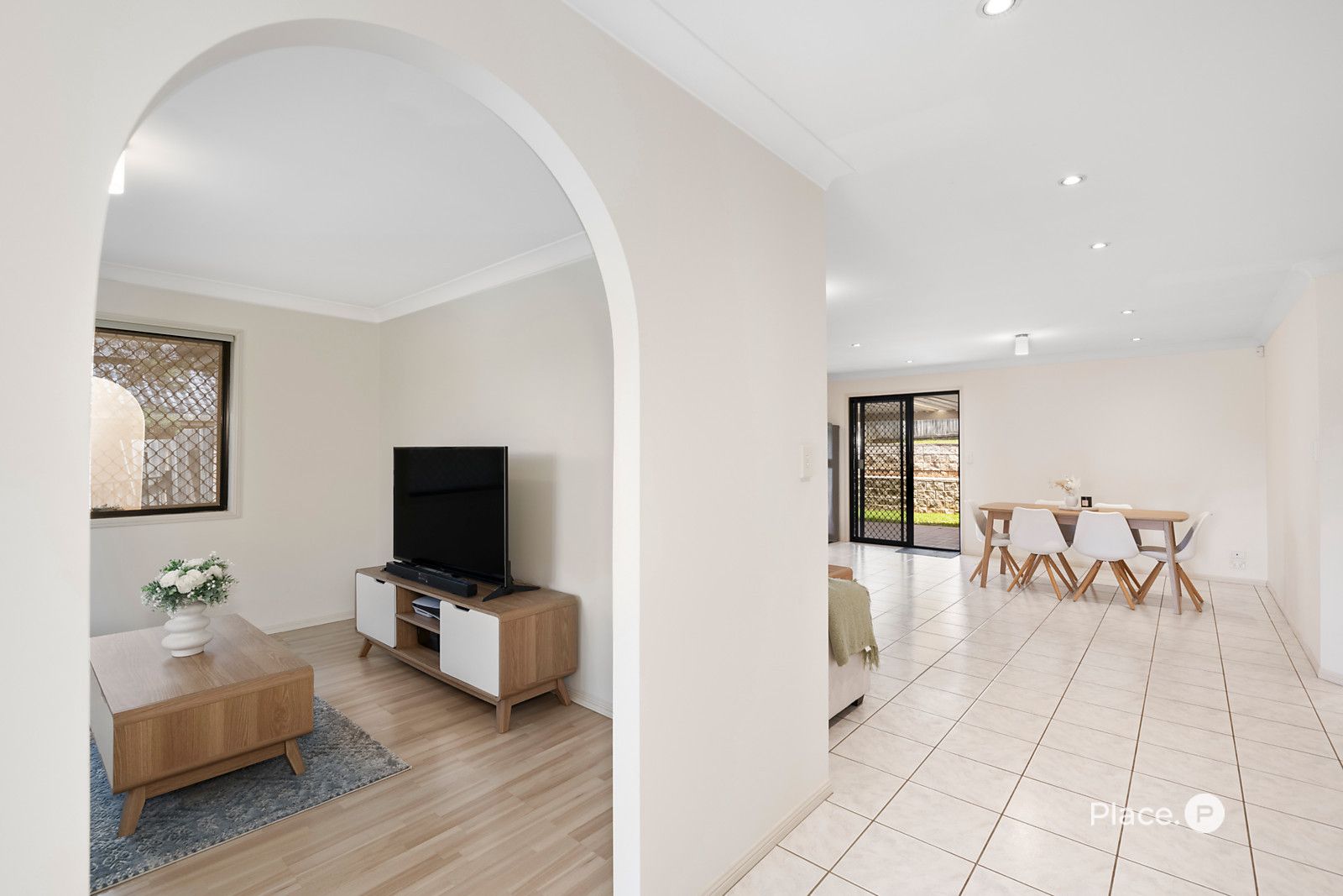 7 Matilda Way, Calamvale QLD 4116 | Domain