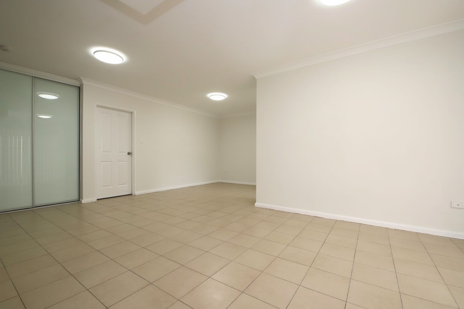 2/11-13 Resthaven Road, Bankstown NSW 2200 - Townhouse For Rent - $750 ...