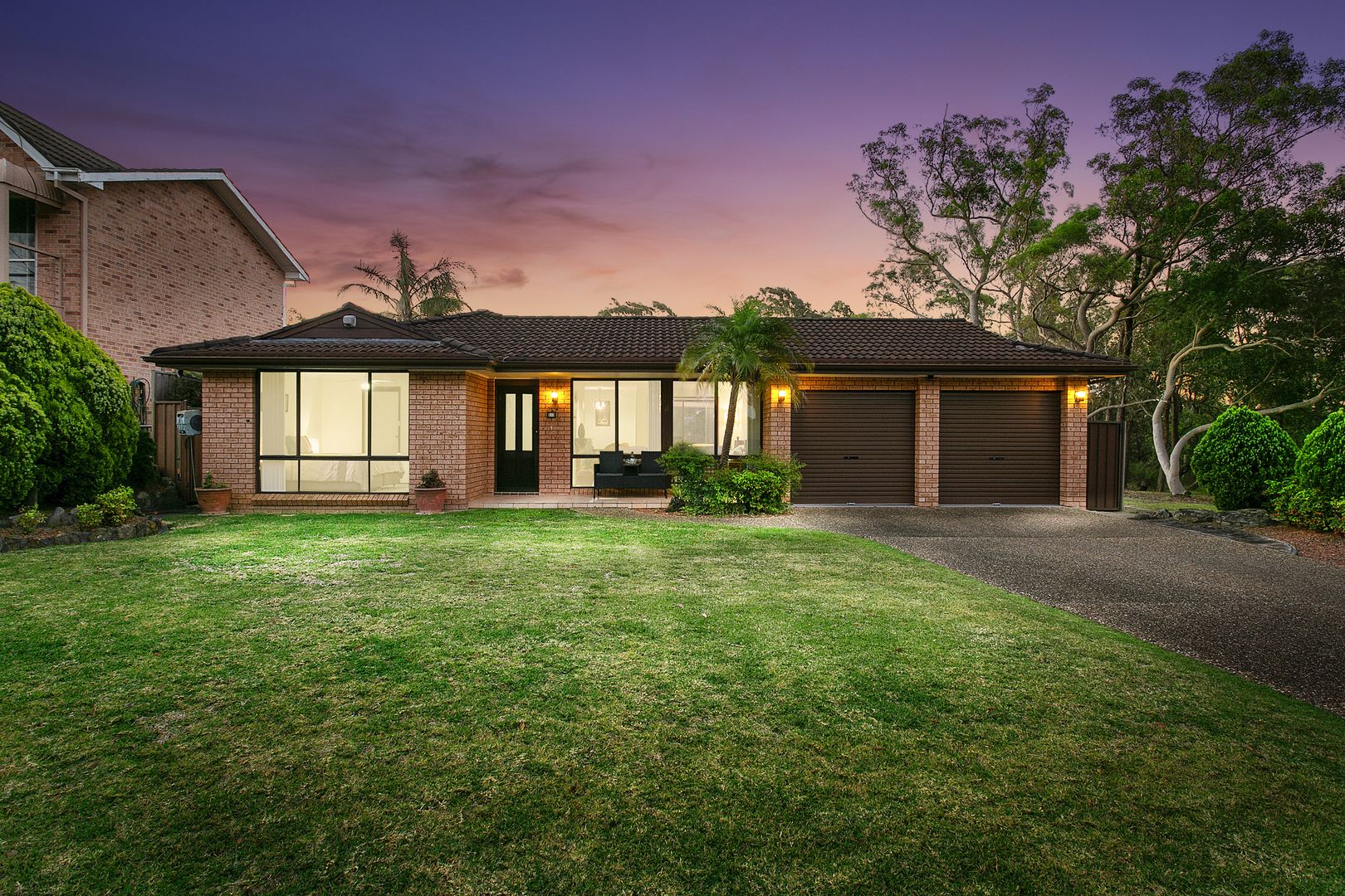 8 Caspian Place, Woronora Heights | Property History & Address Research ...