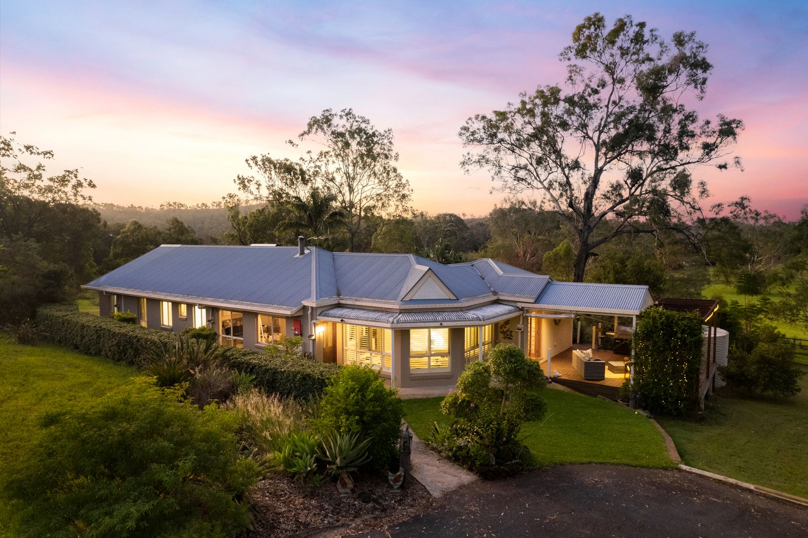 27-29 Randwick Drive, Mundoolun | Property History & Address Research ...