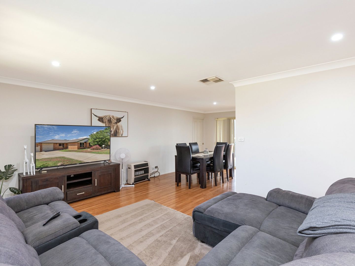 5 Giles Place, Westdale NSW 2340 - House For Rent | Domain