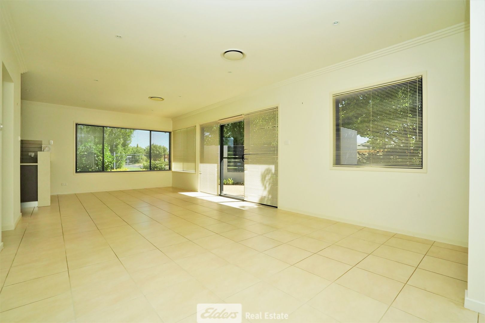 71A Nelson Drive, Griffith NSW 2680 - Villa For Rent | Domain