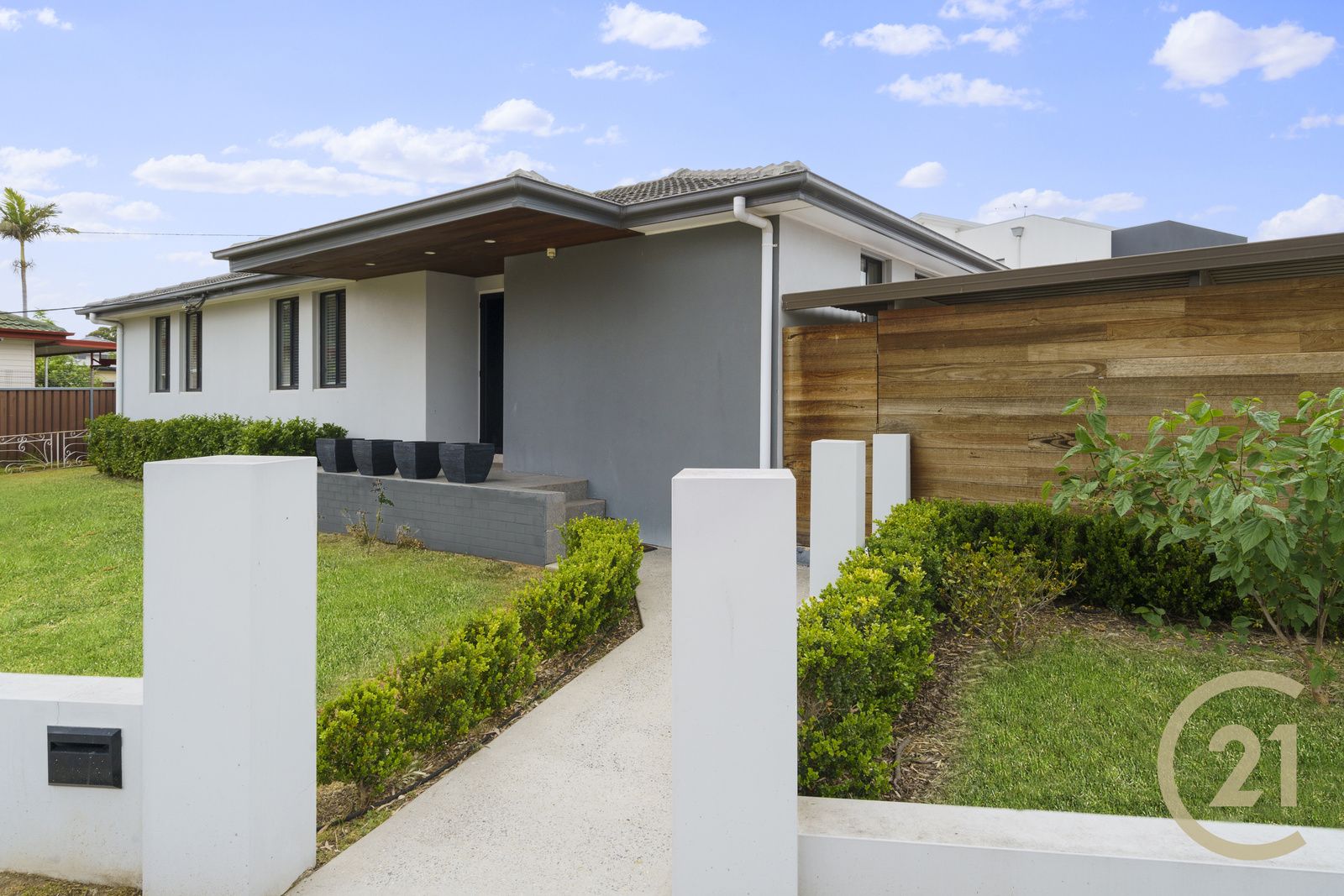 16 Sullivan Avenue, Lurnea | Property History & Address Research | Domain