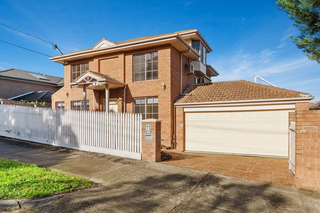 11 Merlin Street, Doncaster VIC 3108 - Townhouse For Rent - $700 | Domain
