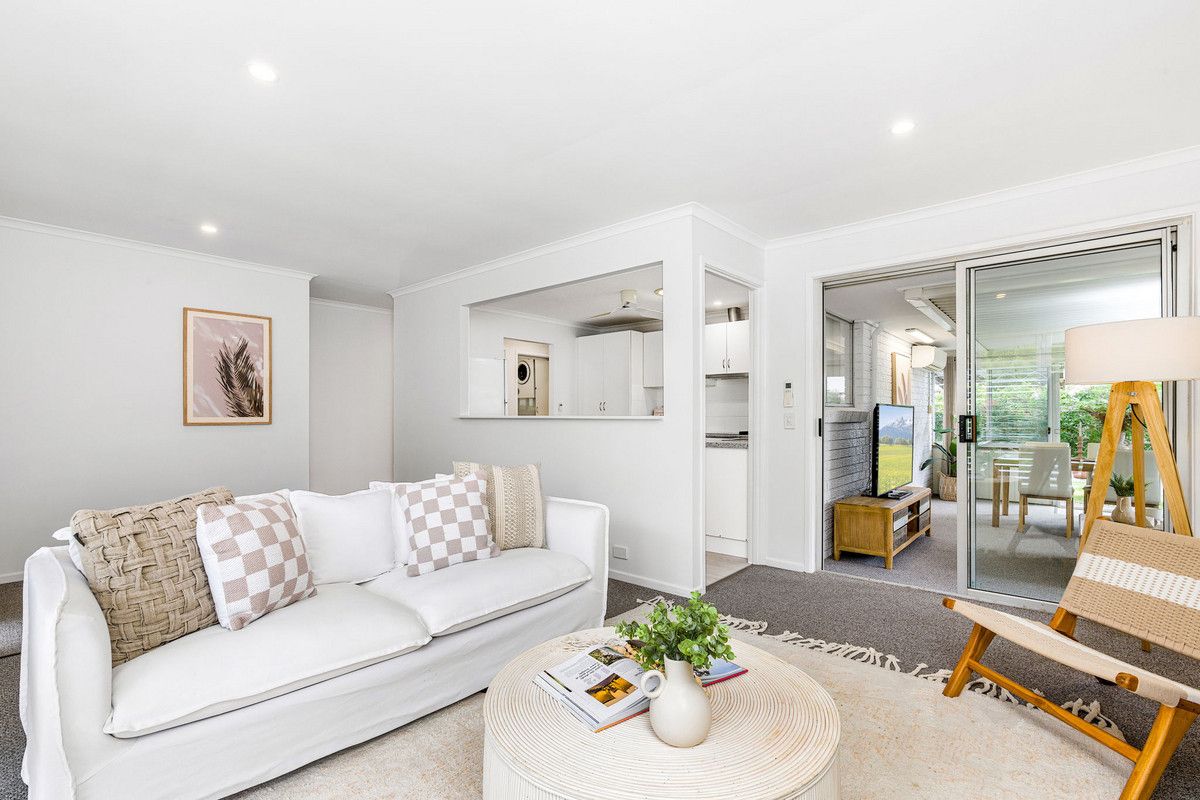 5 Raftons Road, Bangalow NSW 2479 - House For Rent | Domain