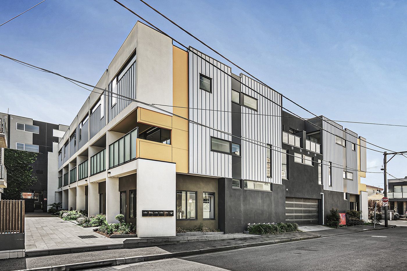 4/81 Abinger Street, Richmond VIC 3121 - Townhouse For Rent - $850 | Domain