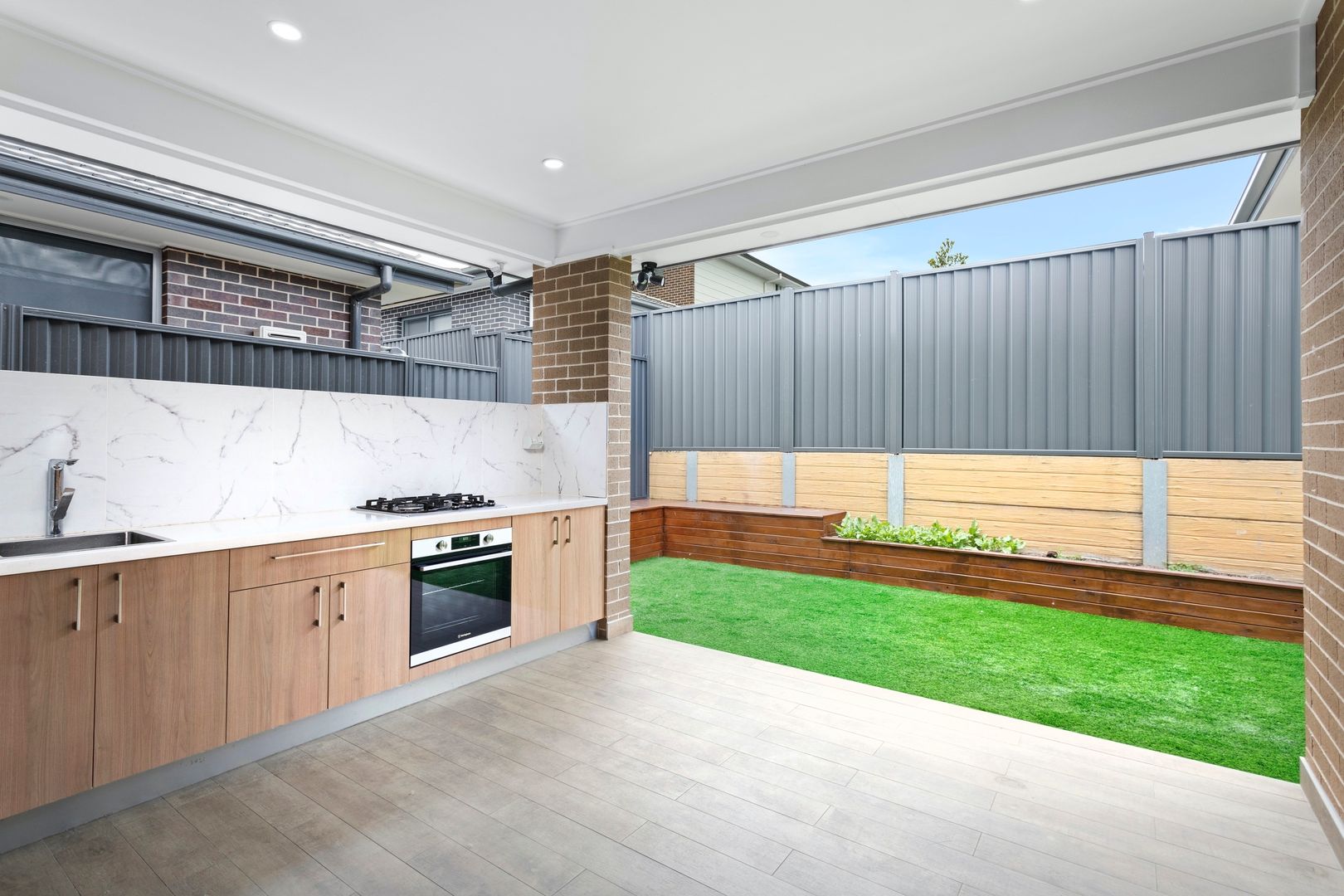 4 Hutt Street, Colebee NSW 2761 | Domain