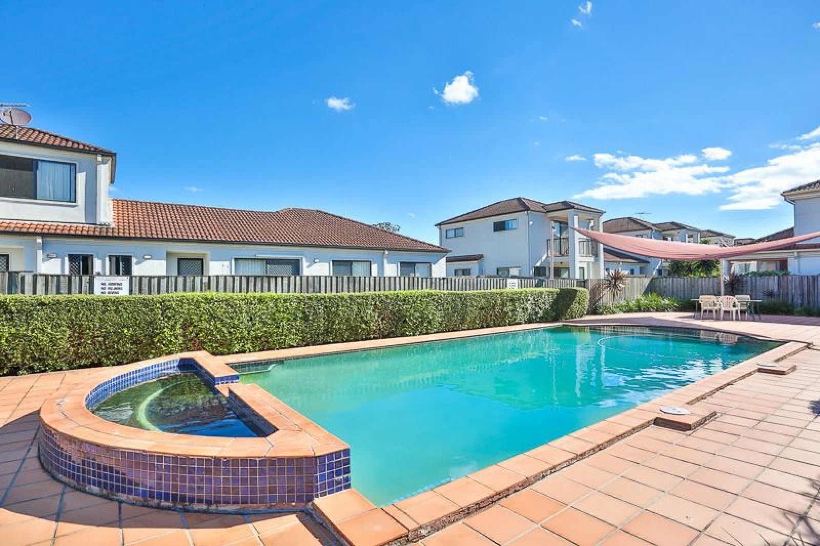 61/52 Daw Road, Runcorn QLD 4113 | Domain