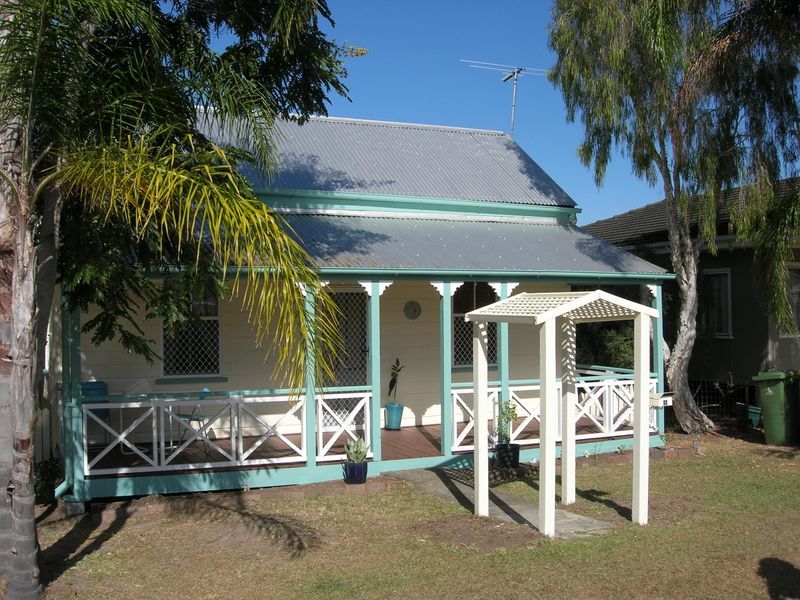 13 Ewan Street, Margate | Property History & Address Research | Domain