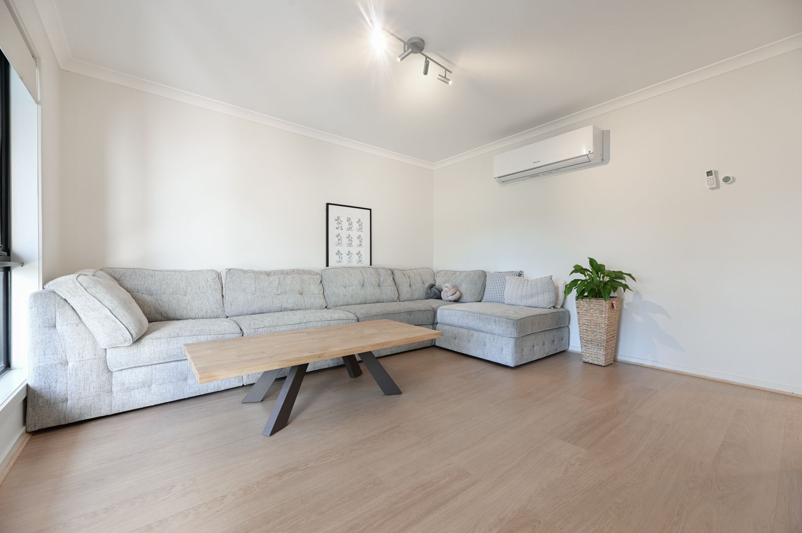 4 Sprigg Street, Croydon VIC 3136 - House For Rent | Domain