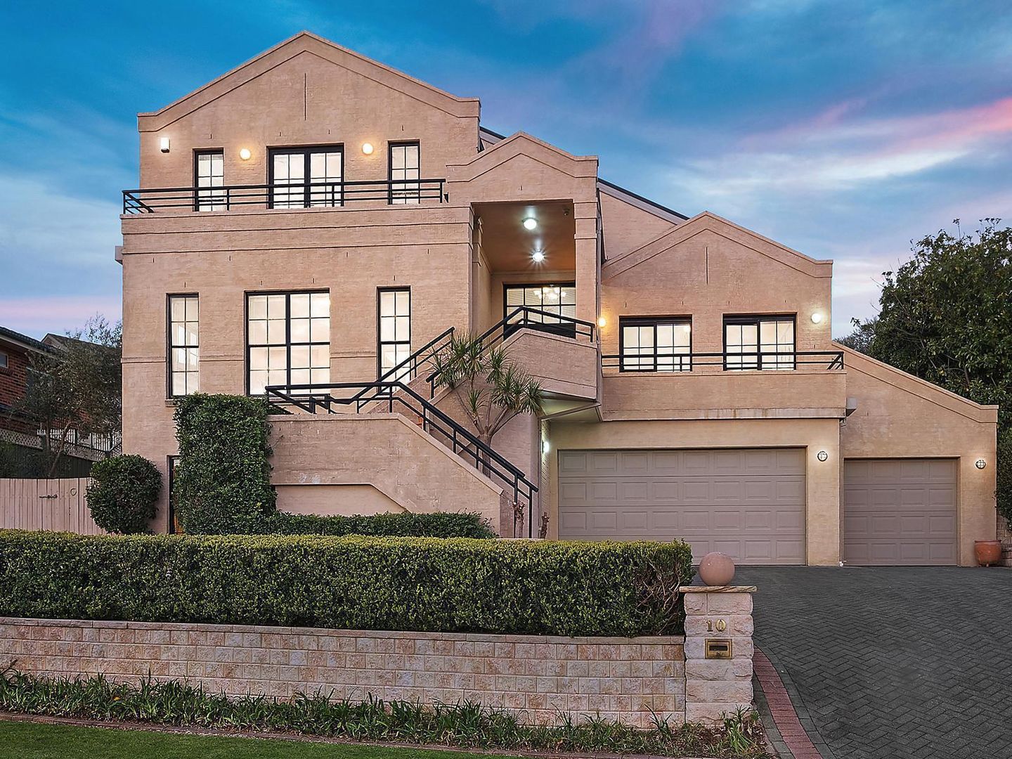 10 Iron Bark Grove, Bella Vista | Property History & Address Research ...