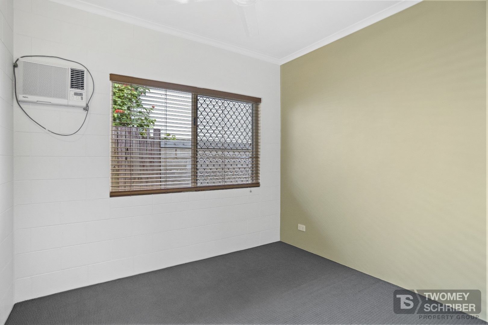 1/463 Draper Street, Parramatta Park QLD 4870 - Semi-detached For Rent ...