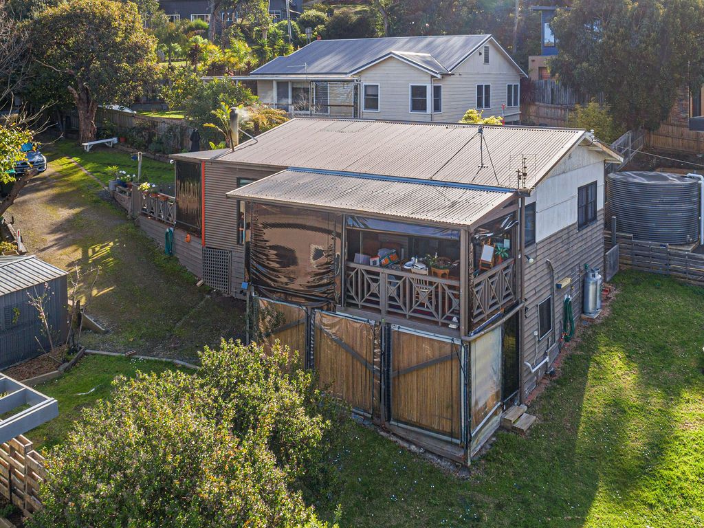 14 Neade Street, Lorne VIC 3232 | Domain