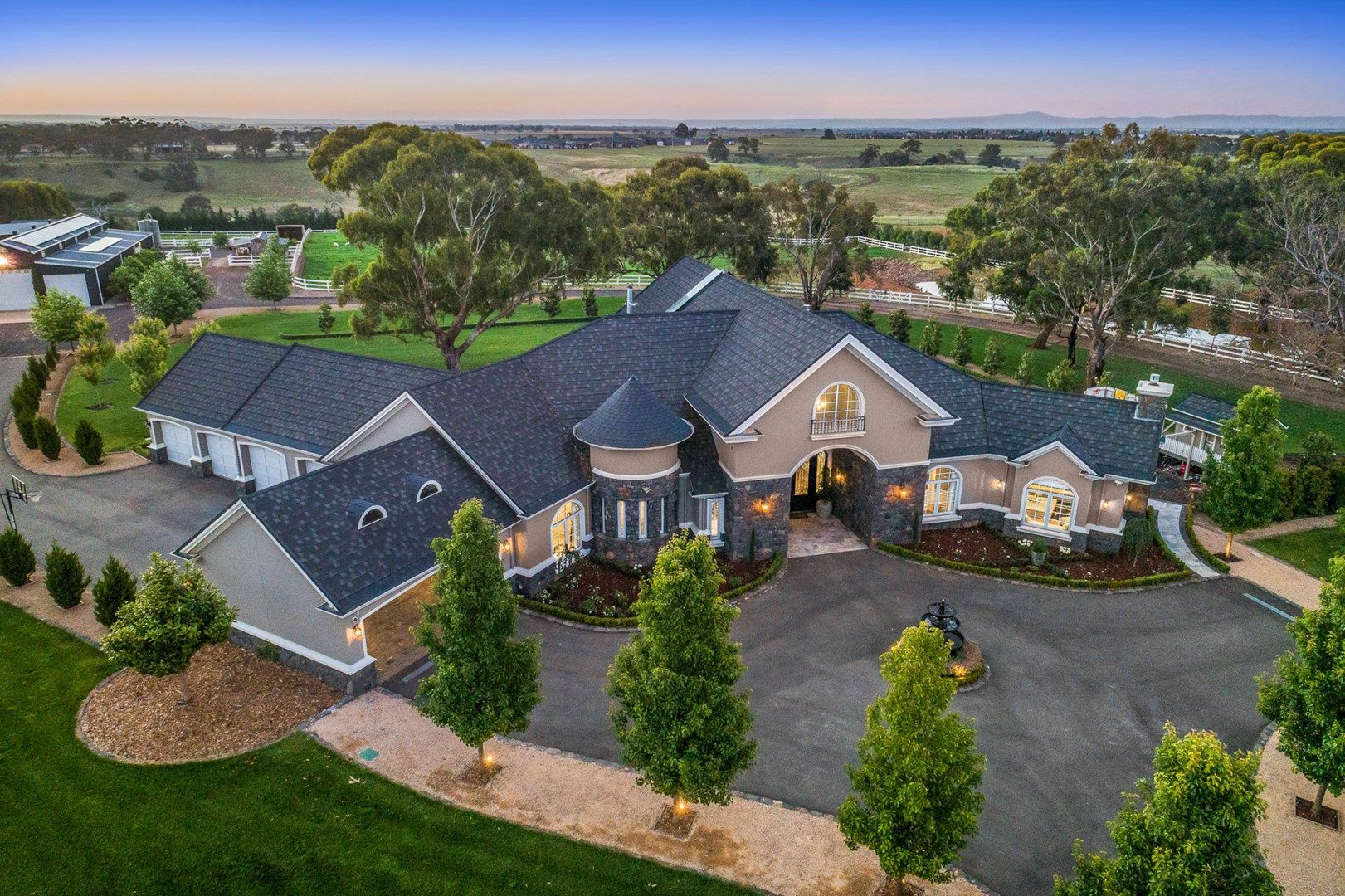 45 Strathtulloh Circuit, Strathtulloh | Property History & Address ...