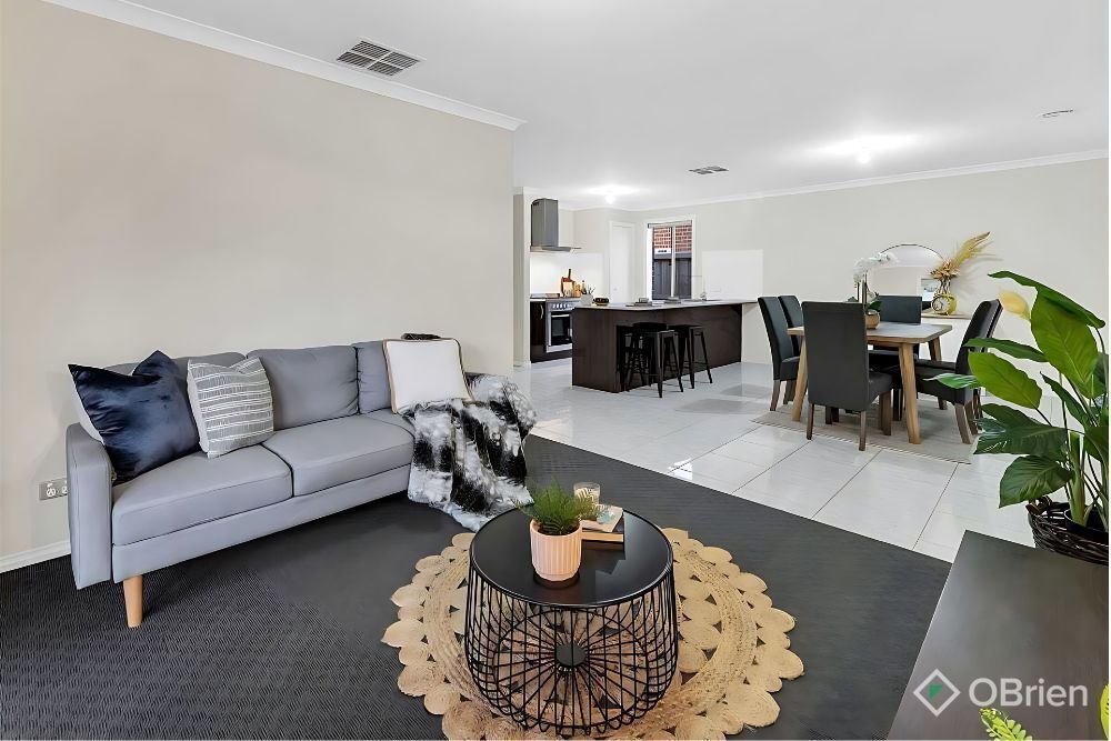 83 Pioneer Way, Officer VIC 3809 - House For Rent | Domain