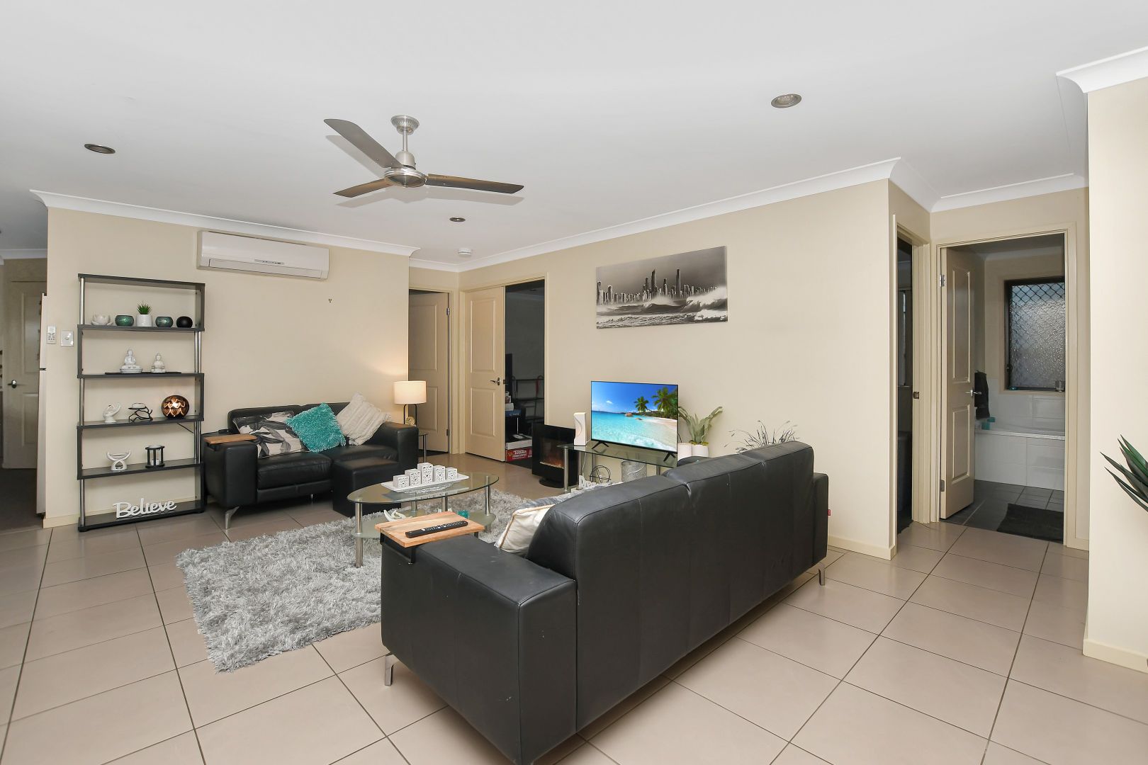 6 Hookes Terrace, Springfield Lakes QLD 4300 - House For Rent | Domain