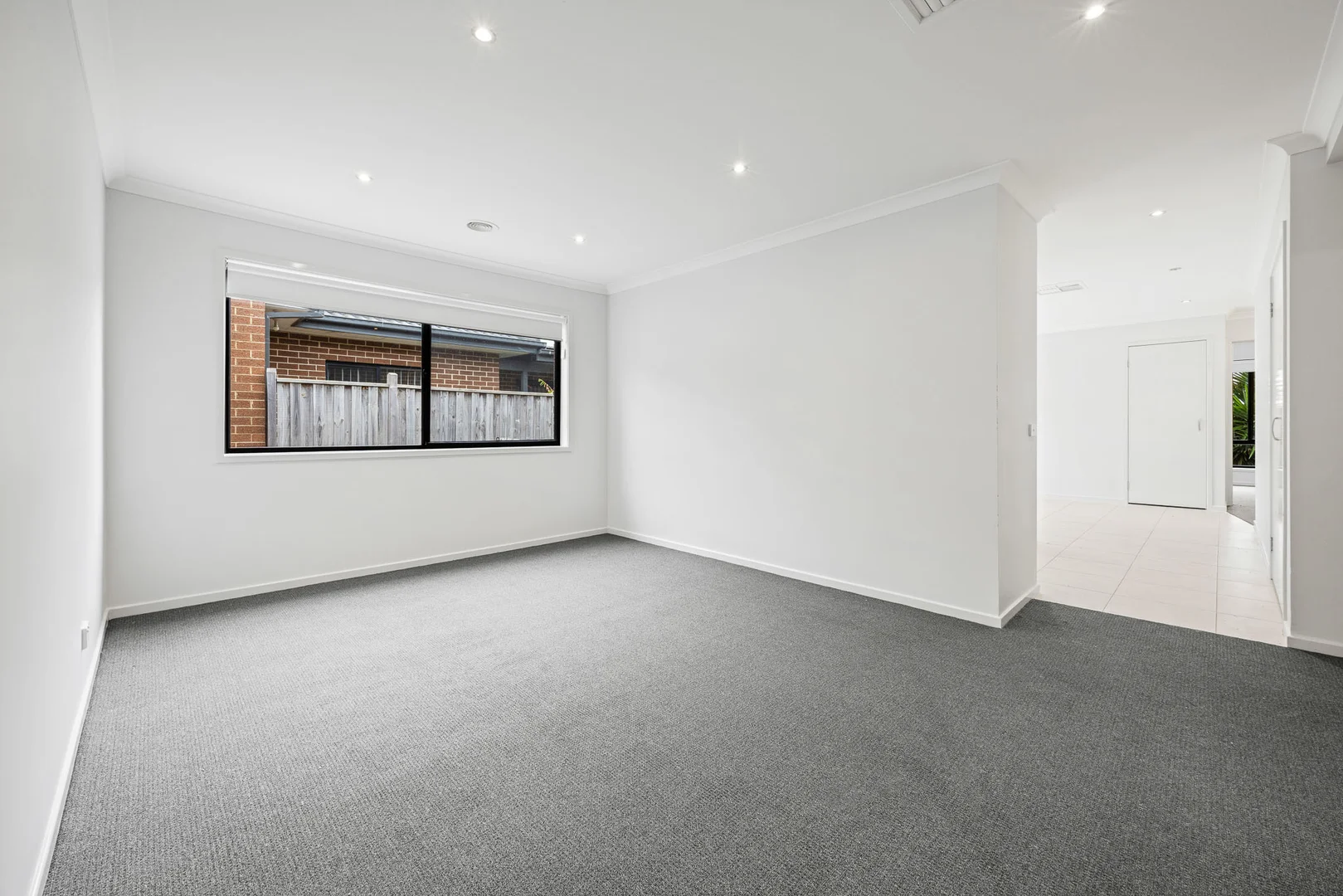 18 Fenway Boulevard, Clyde North VIC 3978 - House For Rent | Domain