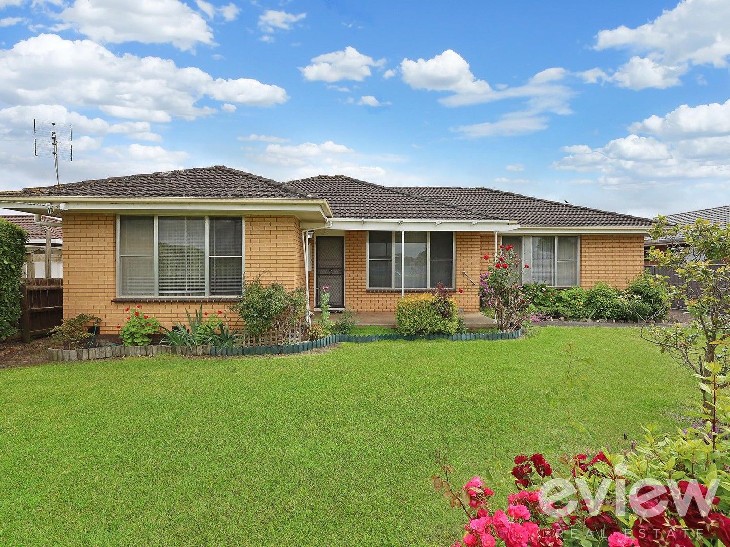 38 Lindsay Street, Heywood VIC 3304 | Domain