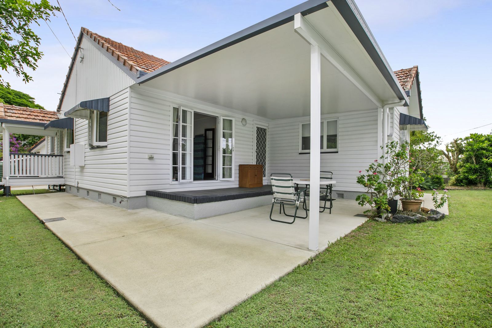 239 Whites Road, Lota | Property History & Address Research | Domain
