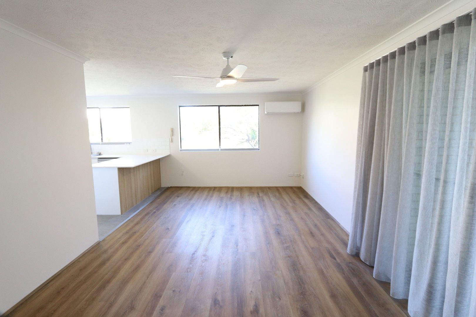 10/2271 Gold Coast Highway, Mermaid Beach QLD 4218 - Apartment For Rent | Domain