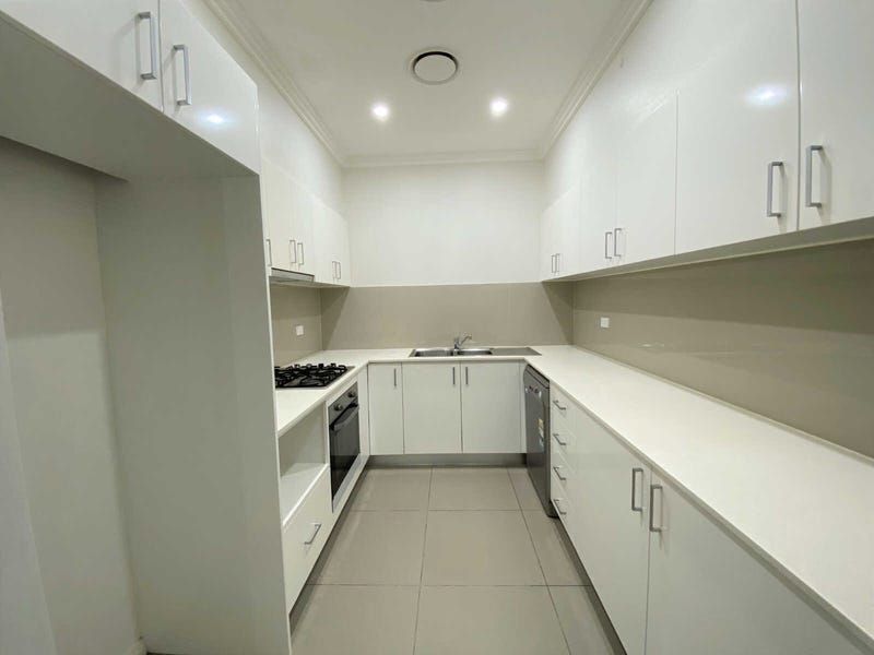 3/68 Magowar Road, Girraween NSW 2145 - Villa For Rent | Domain