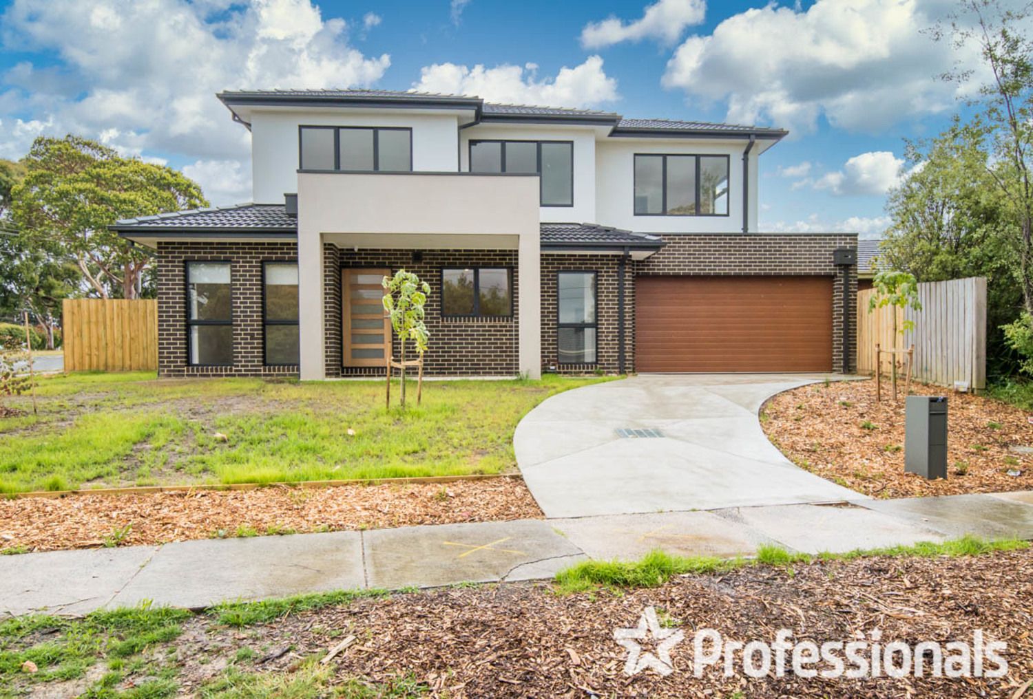 Wantirna South VIC 3152 - House For Rent | Domain