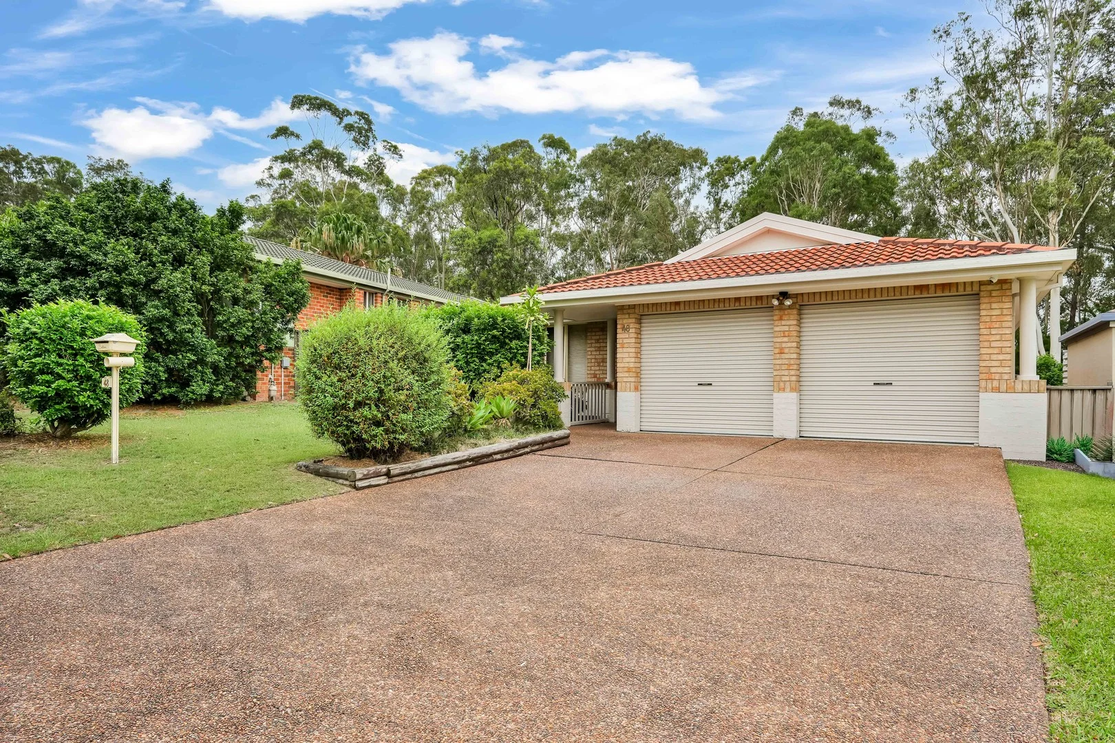 48 Lord Howe Drive, Ashtonfield NSW 2323 - House For Rent | Domain
