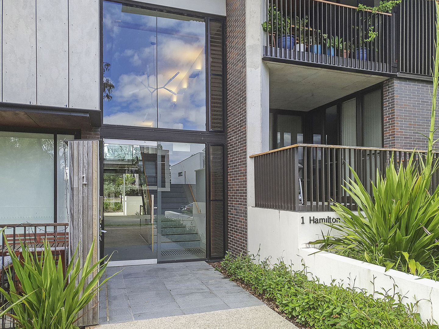 3/1 Hamilton Corner, Lindfield | Property History & Address Research ...