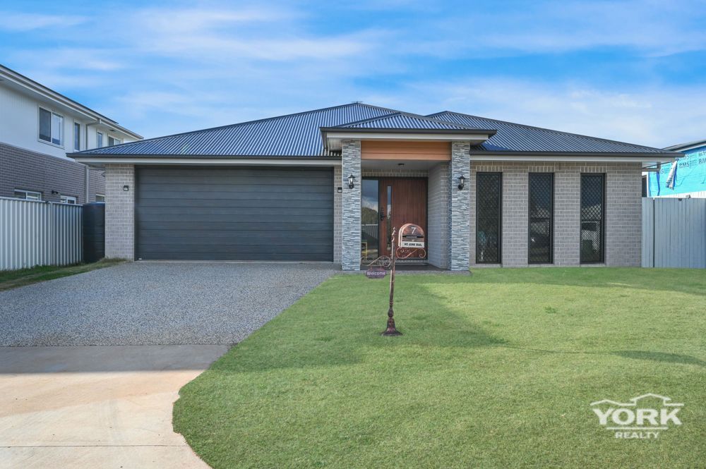 7 Miriam Lane, Middle Ridge | Property History & Address Research | Domain