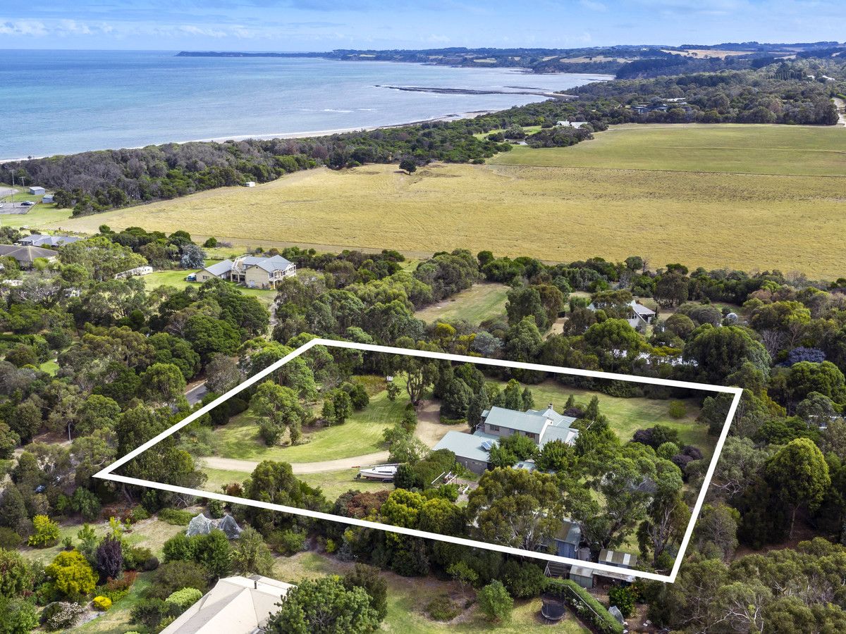 44 Lesley Avenue, Point Leo | Property History & Address Research | Domain