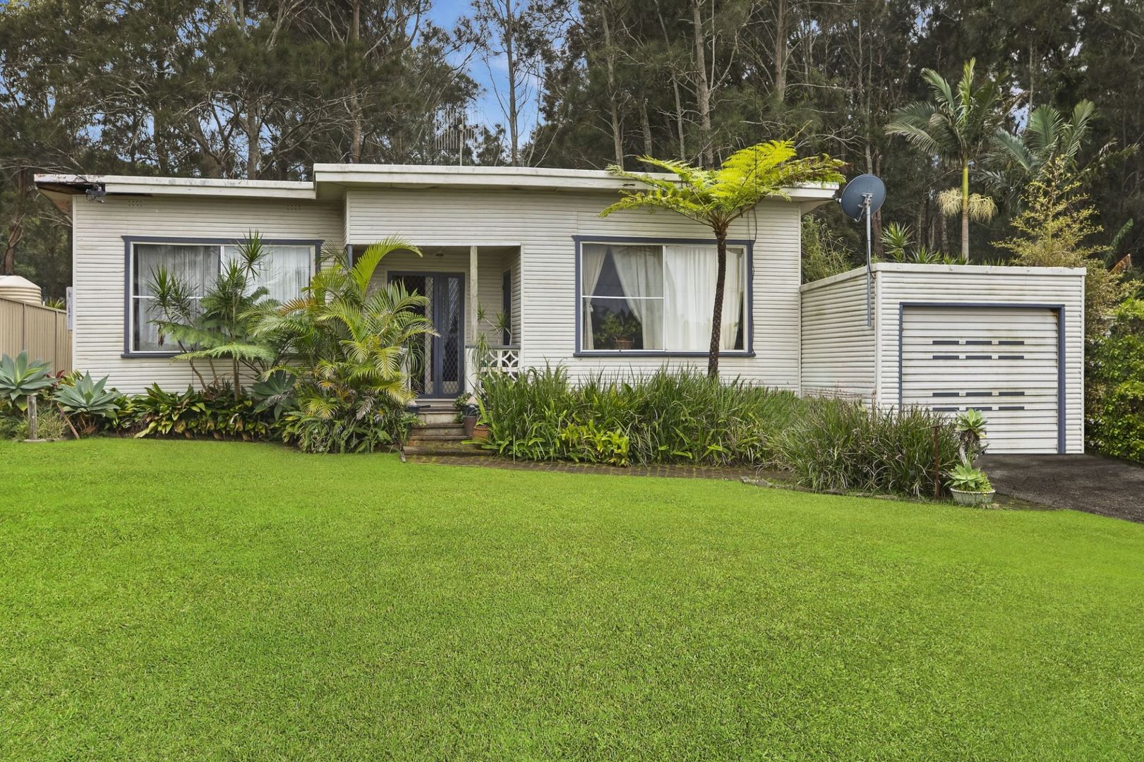67 Del Rio Drive, Copacabana NSW 2251 | Domain