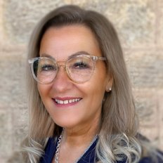 Deborah Nicholson | Smallacombe Sanderson | Real Estate Agent in 44 ...