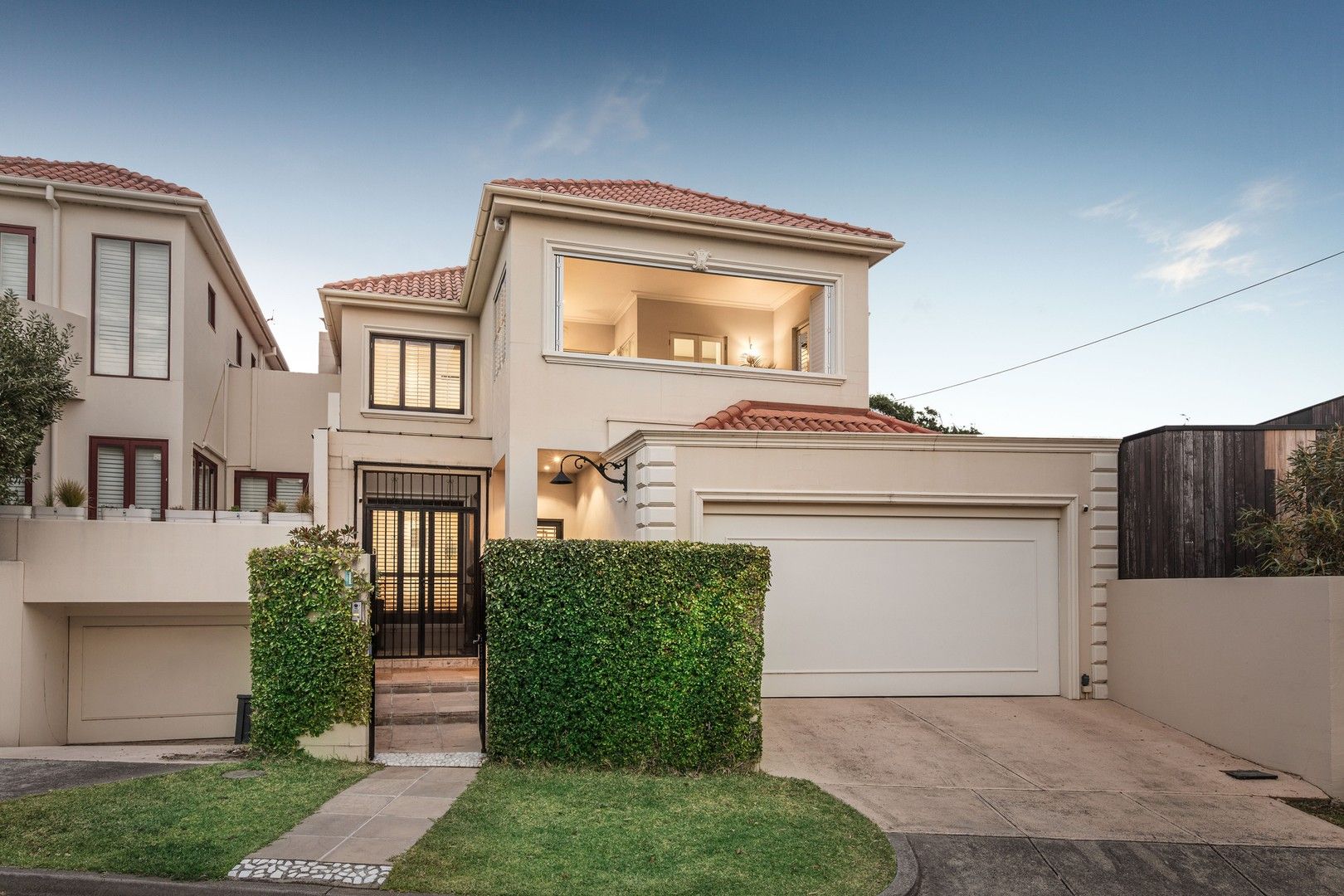 1 View Court, Brighton VIC 3186 | Domain