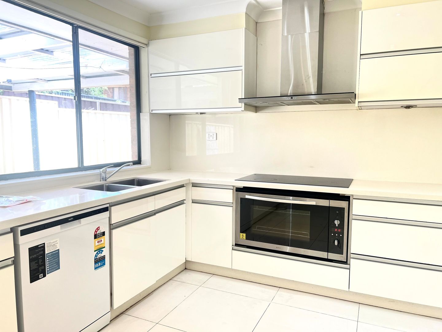 6 Torres Place, Kings Langley NSW 2147 - House For Rent | Domain