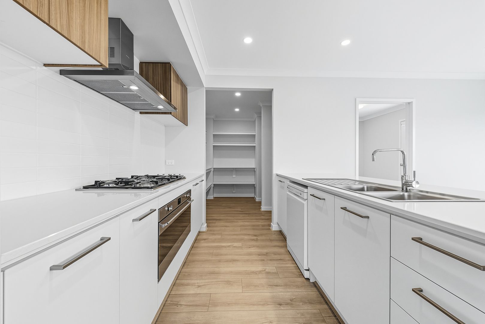 6 Bishopgate Street, Clyde North VIC 3978 - House For Rent | Domain