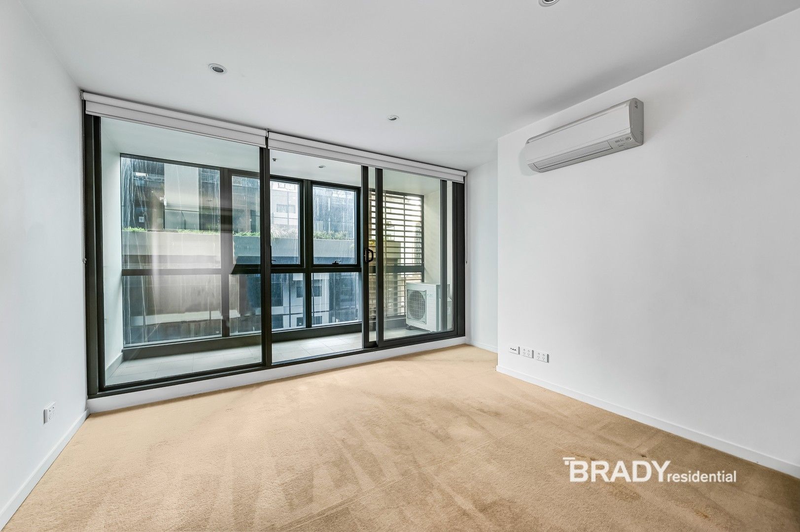 807/5 Sutherland Street, Melbourne VIC 3000 - Apartment For Rent | Domain