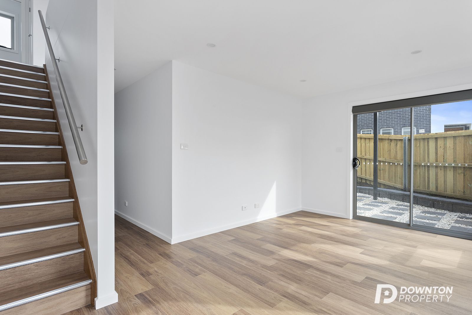 1/4 Dowding Cres, New Town TAS 7008 - House For Rent | Domain